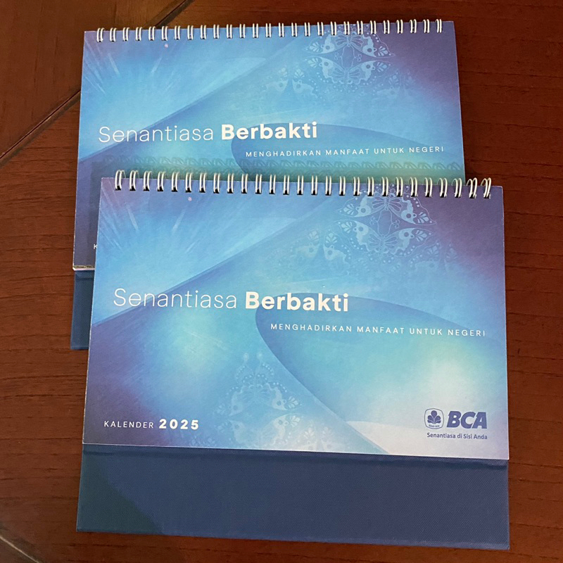 Jual READY kalender meja bank bca 2025 prioritas kalender meja gantung ...