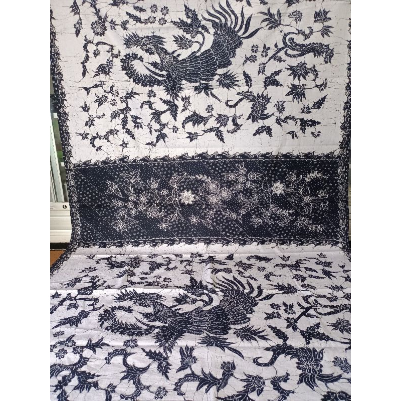 Jual Batik Tulis Lamongan motif putihan hitam tumpal | Shopee Indonesia