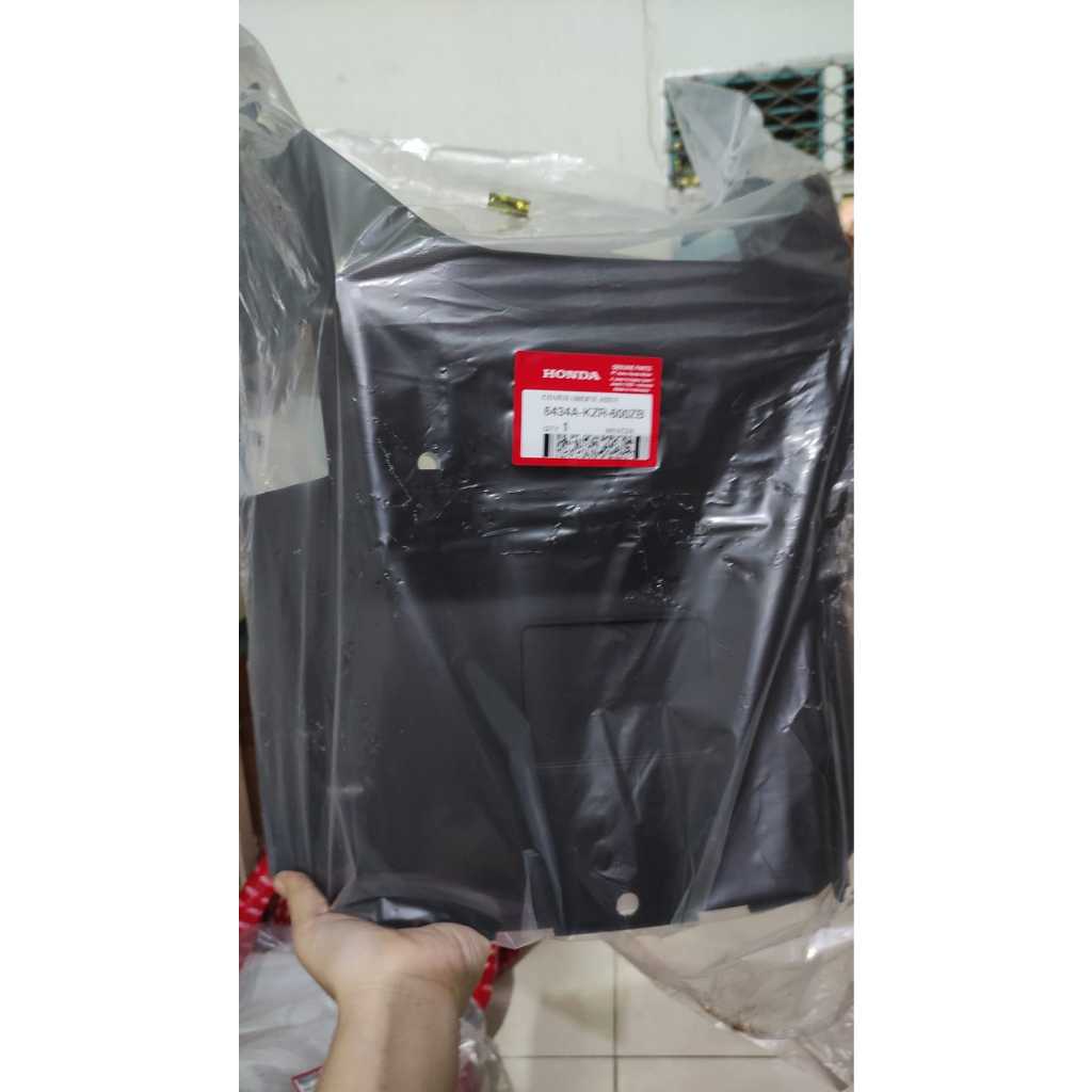 Jual Lantai Bawah / Cover Under Assy – Vario 125 FI / 6434A-KZR-600ZA ORIGINAL AHM | Shopee ...