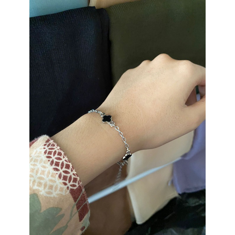 Jual [DS] GELANG KALUNG BUNGA RANTAI CLOVER Gelang bunga rantai gelang ...