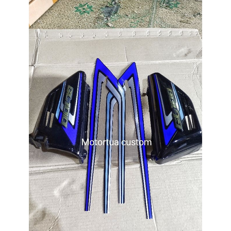 Jual bok aki gl 100 tahun 96 set sticker warna biru sticker tangki gl ...