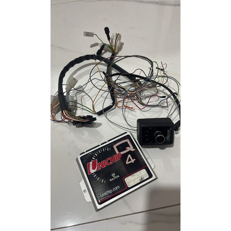 Jual Unichip Dastek Q4 untuk fortuner vnt innova 2kd diesel | Shopee ...