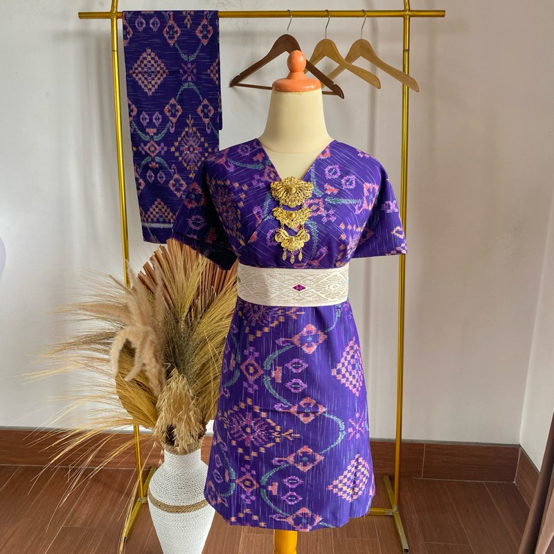 Jual KAIN TENUN ENDEK KHAS BALI MOTIF DOUBLE IKAT PATRA UNGU KEBIRUAN ...