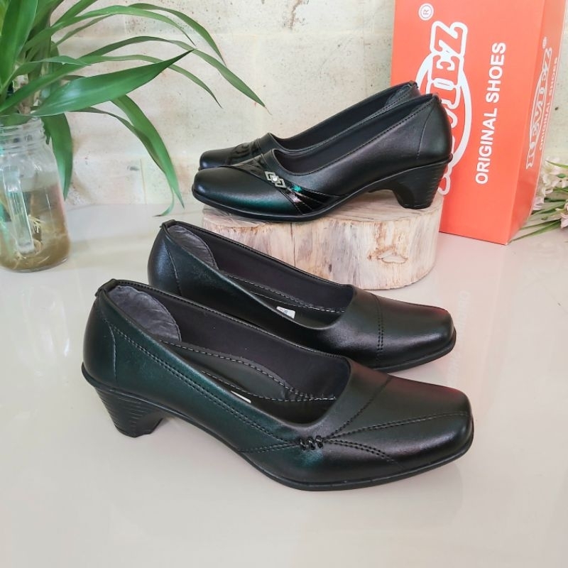 Jual Sepatu dinas kantor wanita original REVIEZ | Shopee Indonesia