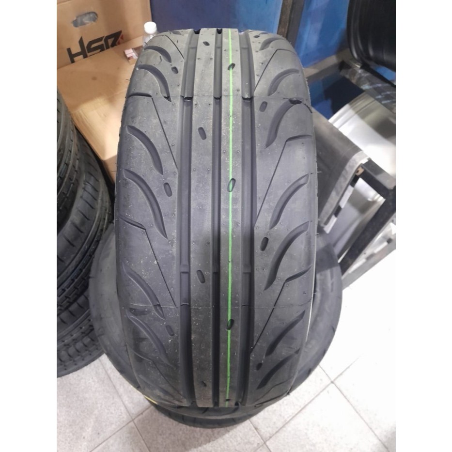 Jual BAN MOBIL BALAP RING 17 ACCELERA 651 SPORT TW200 205/45 R17 BAN ...
