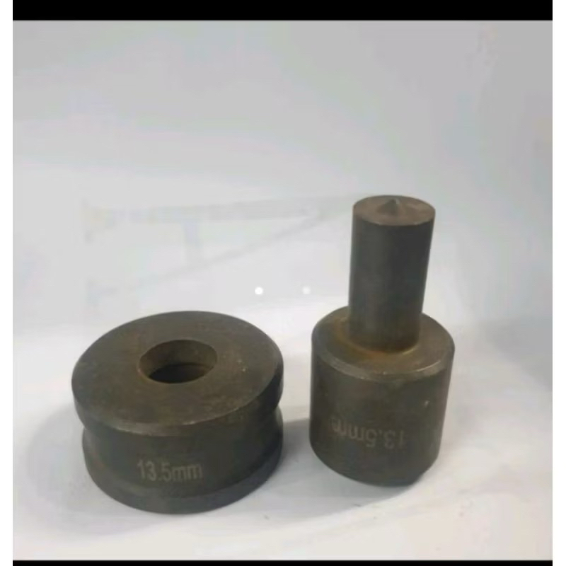 Jual Mata pon CH-70 8,5 -22, 5mm mata punch busbar dies punching dies ...