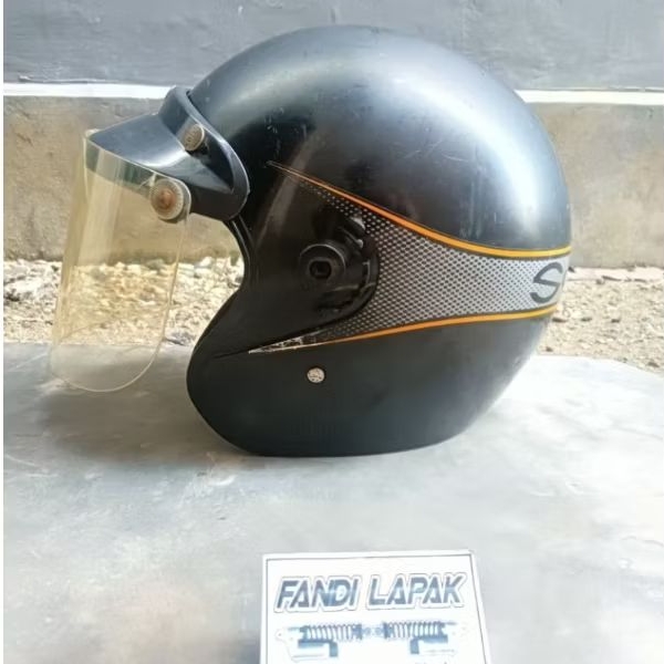 Jual helm Honda Scoopy pilot SNI original warna hitam Bogo kaca datar ...
