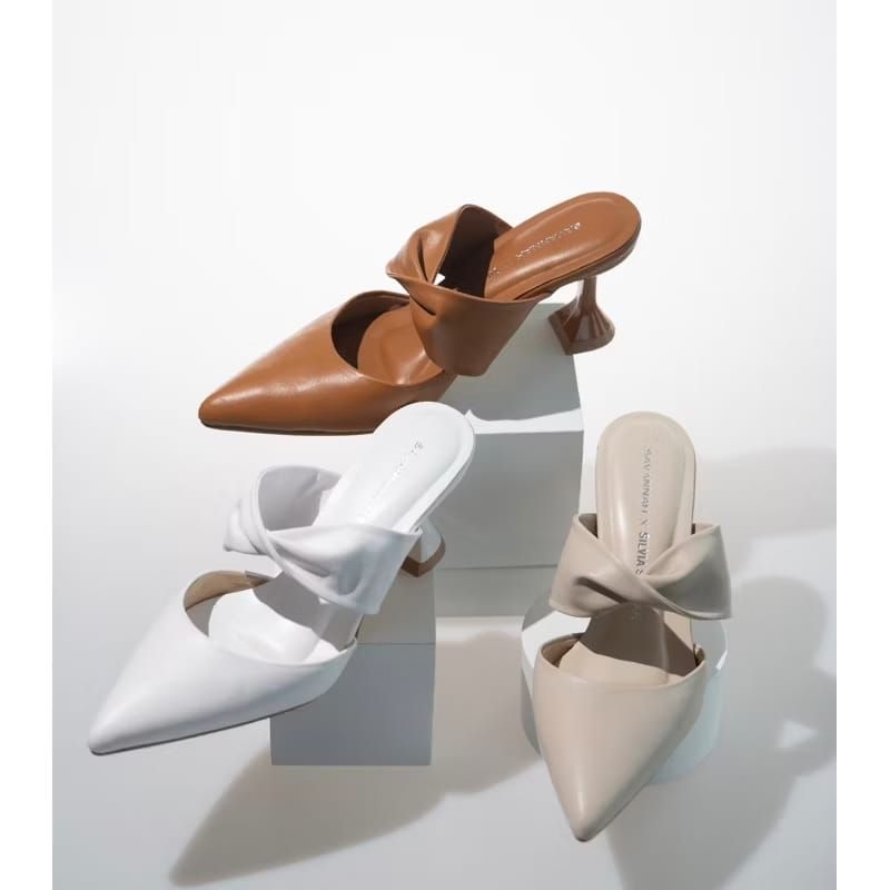 Jual SAVA X SILVIA SIANTAR - DAY DREAM SAVA MULES HEELS | Shopee Indonesia