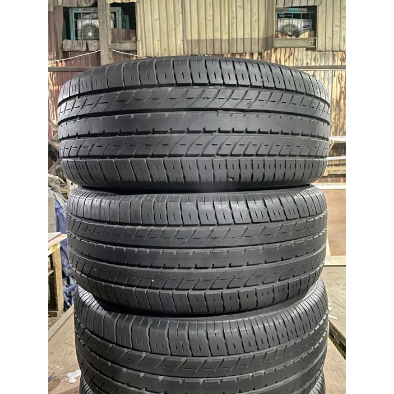 Jual Ban mobil R18 ban mobil ukuran 235/55/18 merk toyo tranpath copotan | Shopee Indonesia