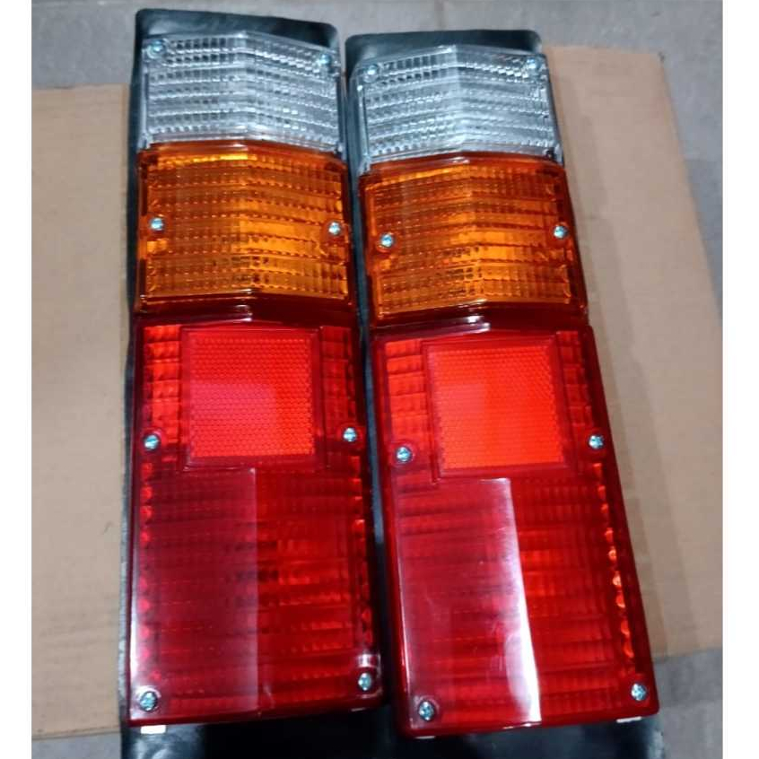 Jual Lampu Stop Lampu Kombinasi Belakang Panther Pick Up - Genuine ...