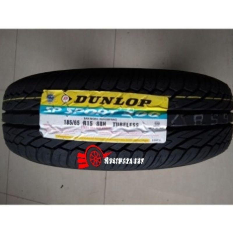 Jual BAN MOBIL DUNLOP 185 65 R15 SP SPORT 300 TUBELESS UNTUK ERTIGA | Shopee Indonesia