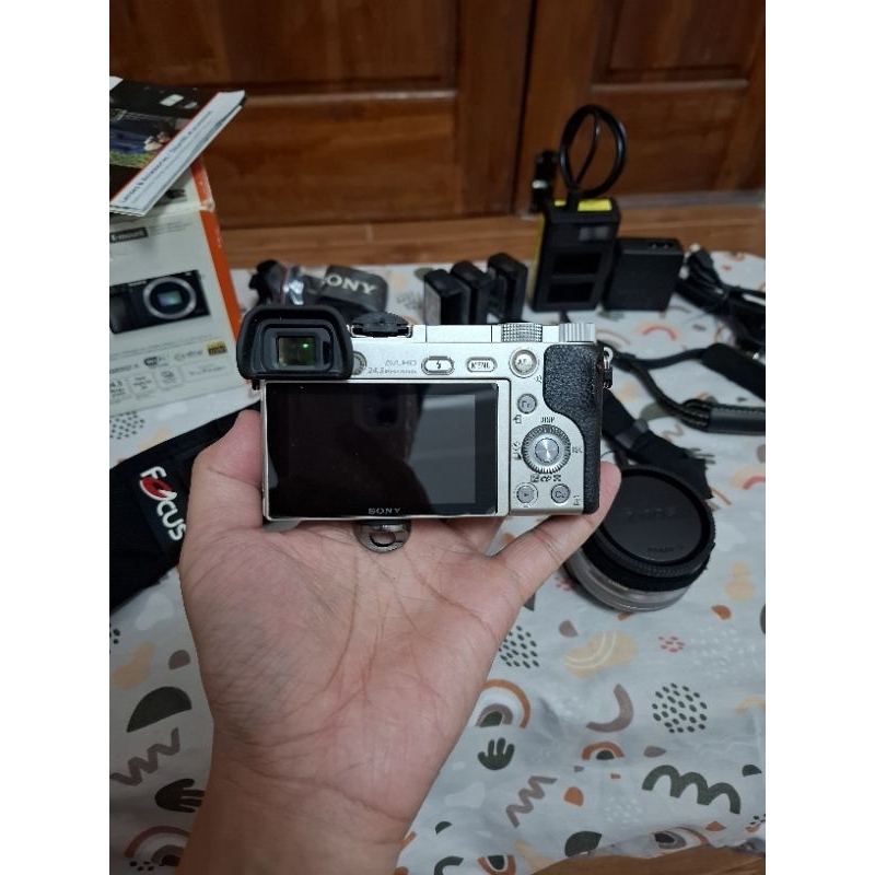 Jual SONY A6000 Lens Kit 16-50mm ( Pesanan Nur Fadhil Amri ) | Shopee ...