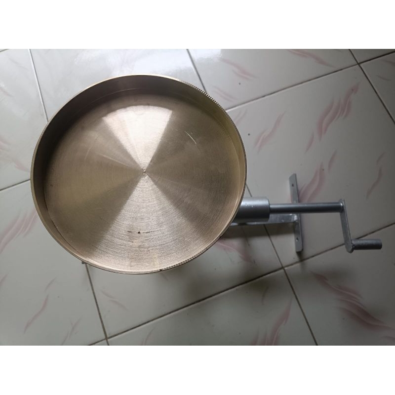 Jual alat putar dan loyang leker ukuran 16cm | Shopee Indonesia