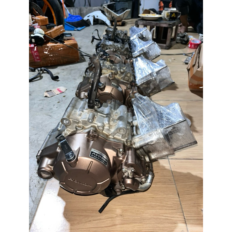 Jual Mesin bawah new cb150r v2 v3 v4| mesin bawah cb150r new led ...