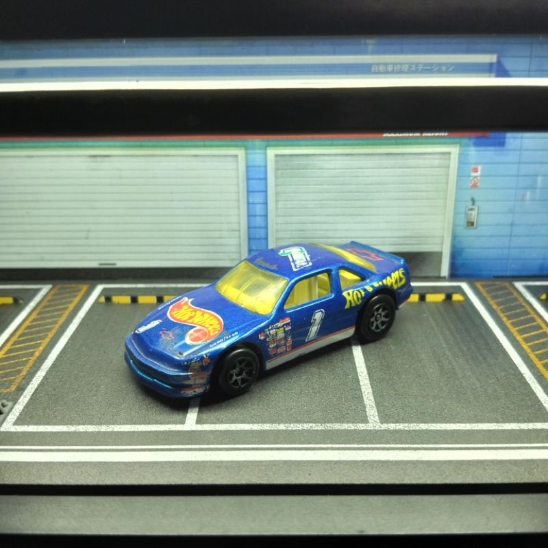 Jual Hot Wheels Nascar Base Besi Body Besi | Shopee Indonesia