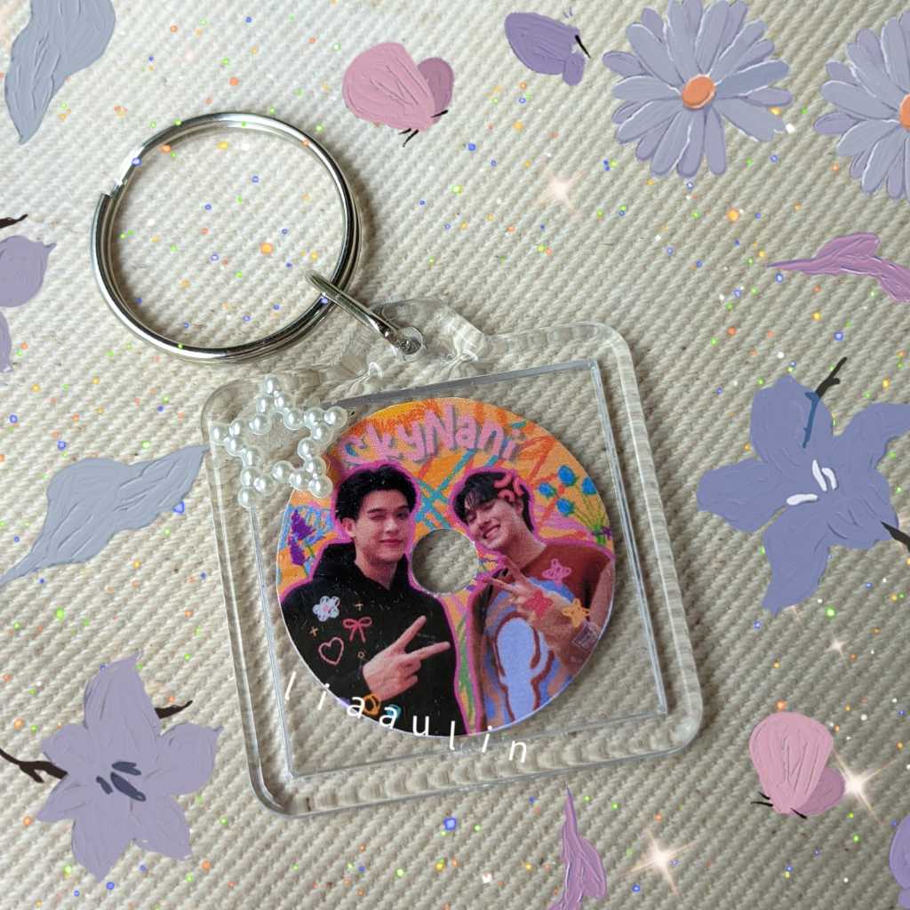 Jual [BISA CUSTOM] Keychain Gantungan Kunci Mini CD Artis Thailand ...