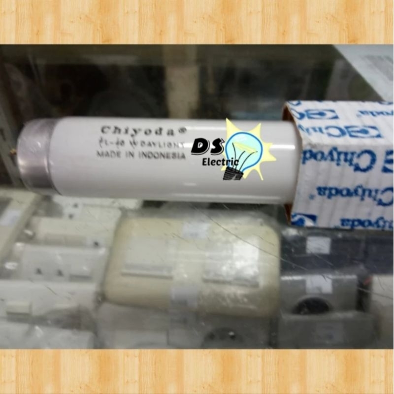 Jual LAMPU TL CHIYODA 40 WATT PUTIH | Shopee Indonesia