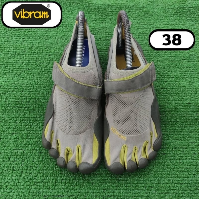Jual sepatu jari Vibram Fivefingers KSO M145 Grey Taupe 38 | Shopee ...