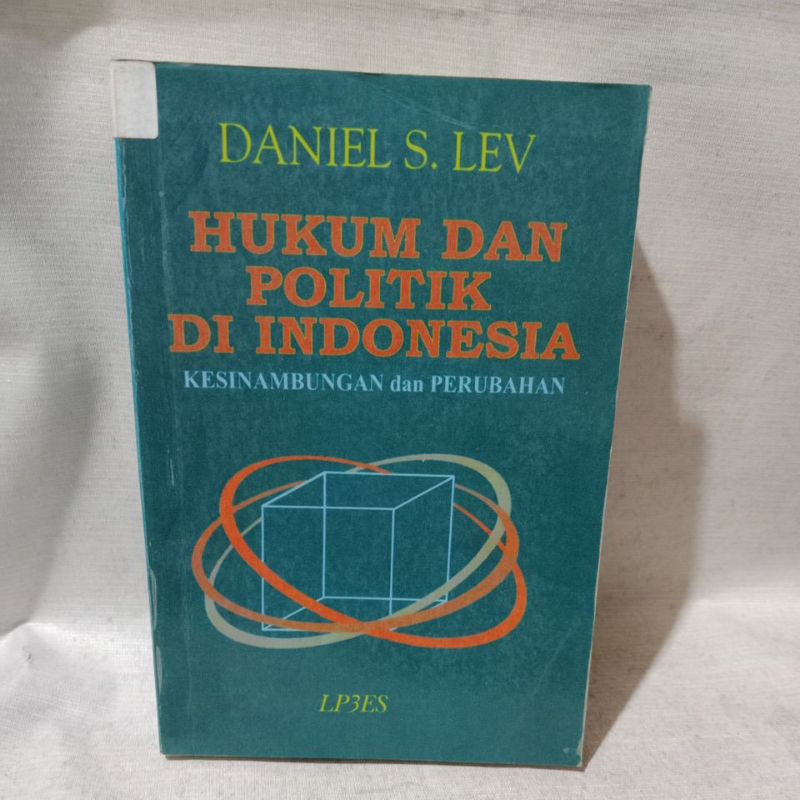 Jual Buku Hukum Dan Politik Di Indonesia Kesinambungan Dan Perubahan ...