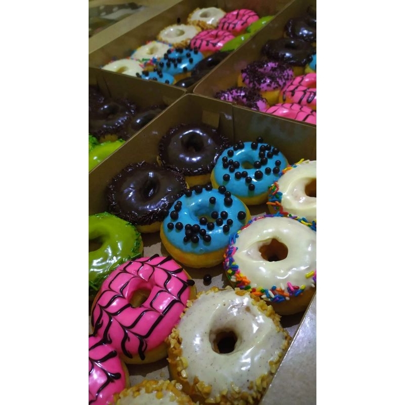 Jual Donat mini topping lumer 12 pcs | Shopee Indonesia