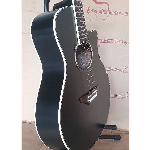 Jual Gitar Akustik Yamaha Custom Model 500 Senar String Tanam Besi ...