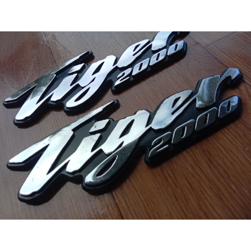 Jual emblem logo stiker emblem tangki Honda Tiger lama Tiger lawas ...