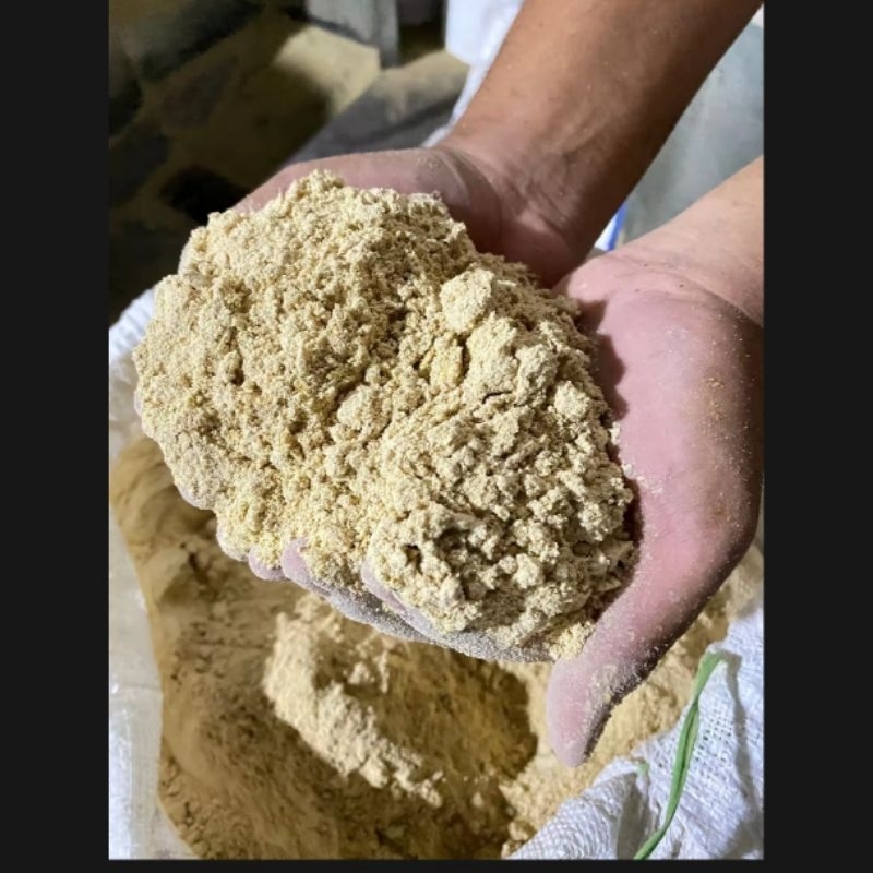 Jual Bekatul Dedak Ayam unggas katul comboran sapi great A 1kg | Shopee ...