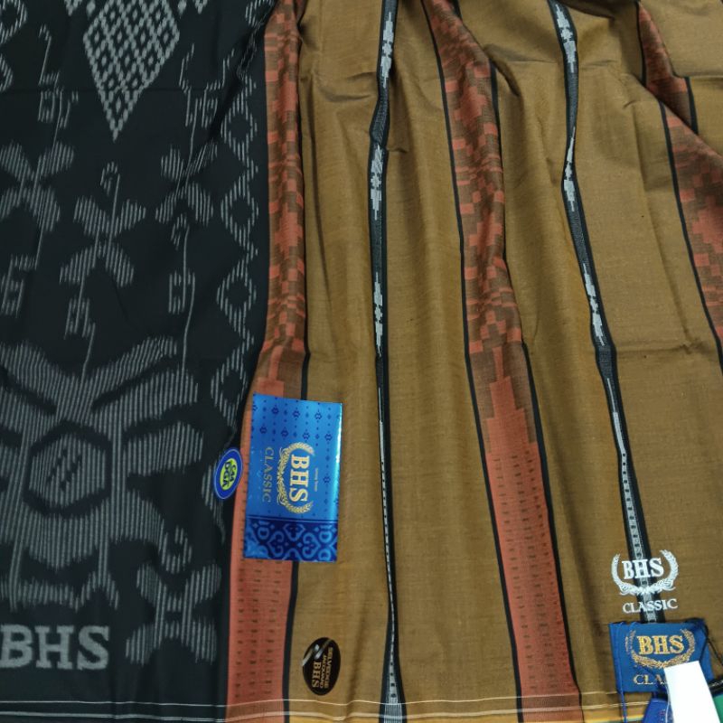 Jual SARUNG BHS CLASSIC GOLD C44 DGA 5 DOBBY SELVEDGE JACQUARD | Shopee ...