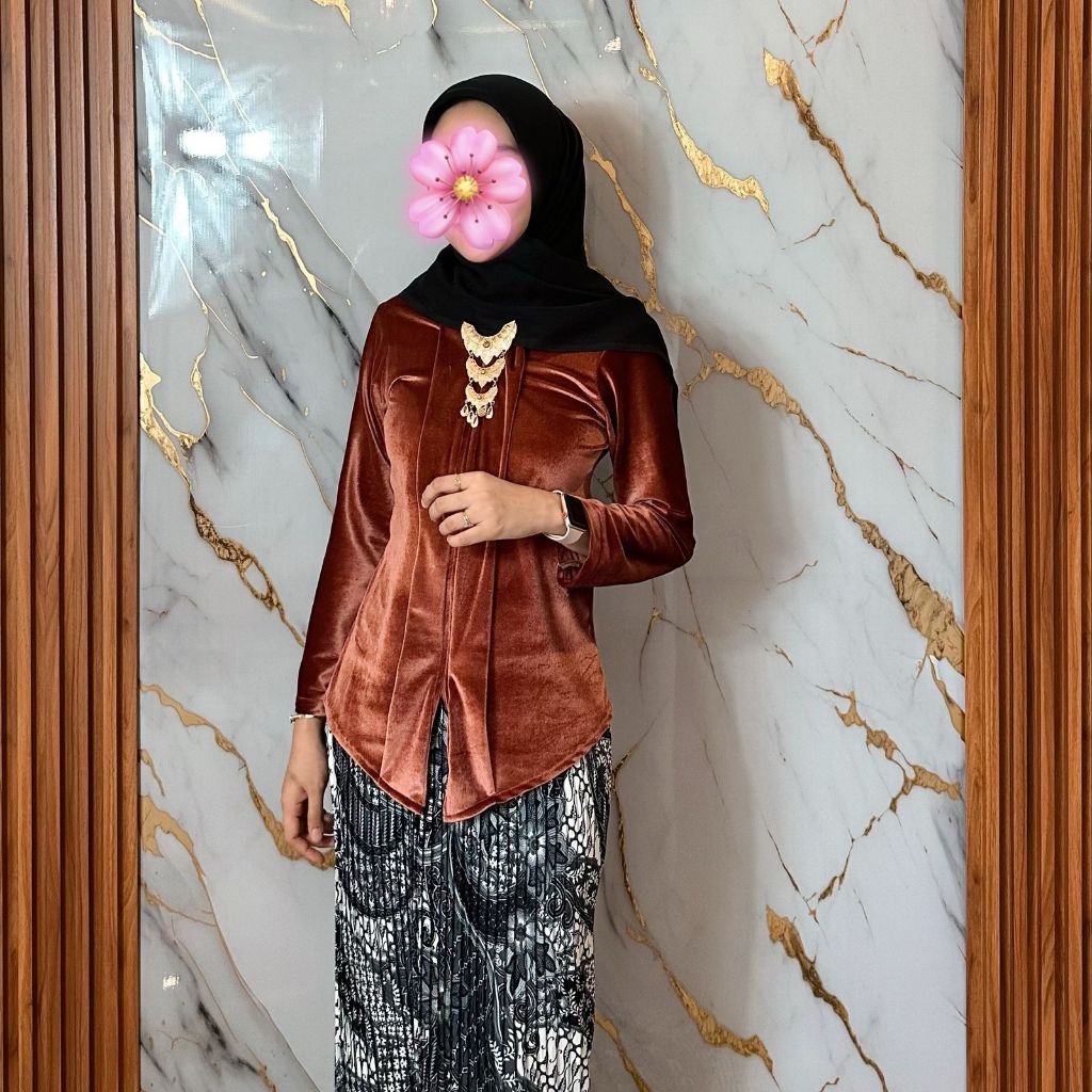 Jual Kebaya Bludru Kartini Bahan Premium/Baju Kebaya Bludru Modern ...