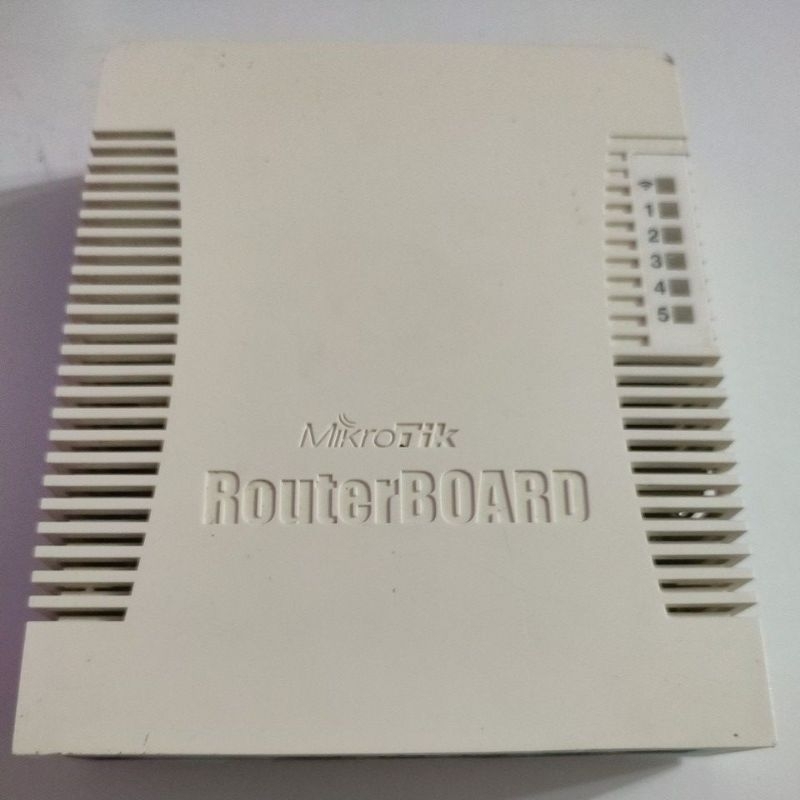 Jual MIKROTIK ROUTER BOARD RB951G 2HnD | Shopee Indonesia