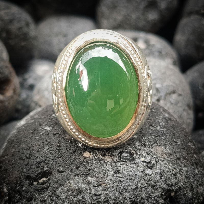 Jual BATU AKIK NATURAL GIOK ACEH HIJAU LUMUT GREEN SERPENTINE KODE ...