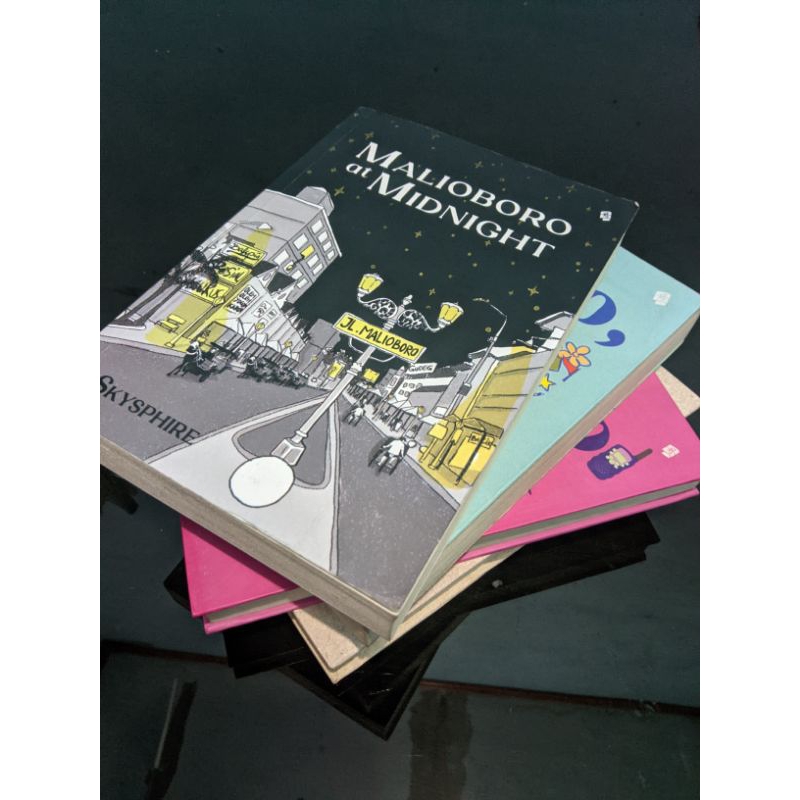 Jual Preeloved novel adaptasi au / Malioboro at Midnight / Hello Cello ...