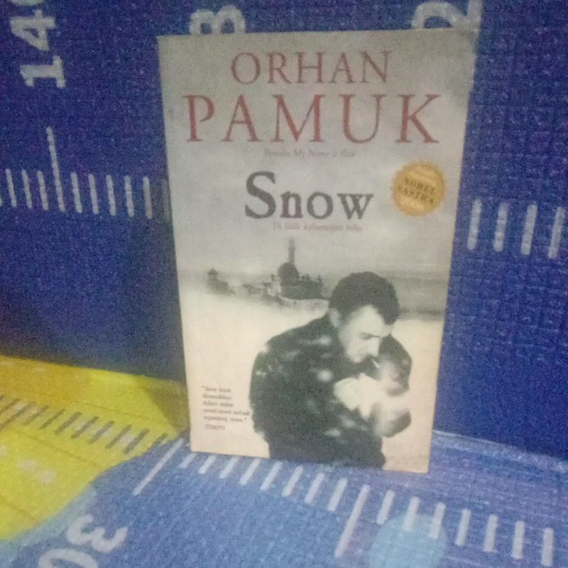 Jual BUKU SNOW -ORHAN PAMUK | Shopee Indonesia