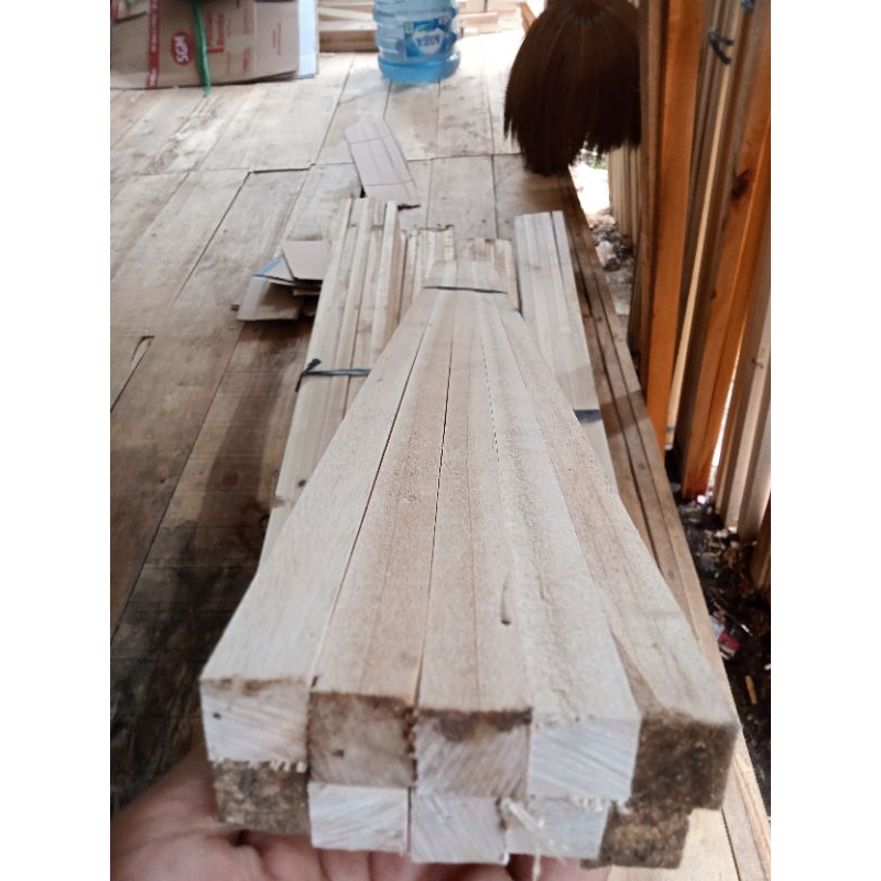 Jual list Reng kayu 2X3 panjang 1meter kayu sudah diserut isi 10batang ...