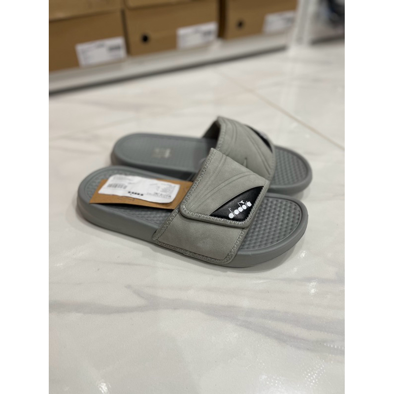 Jual SANDAL PRIA DIADORA MAVIS GREY DIAMX240919G SENDAL MEN ORIGINAL ...