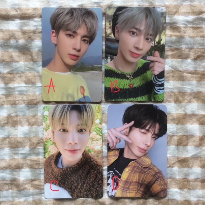 Jual OFFICIAL PC TXT TAEHYUN FIGHT OR ESCAPE MINISODE TOMORROW WEVERSE ...