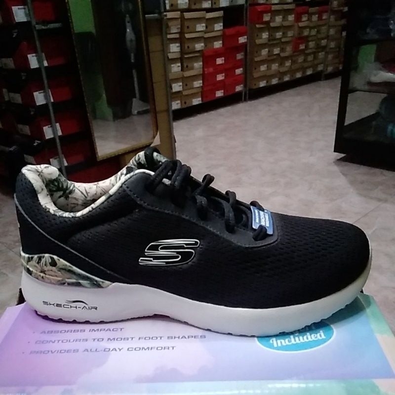 Jual Skechers dynamight adventure mode 150152 | Shopee Indonesia