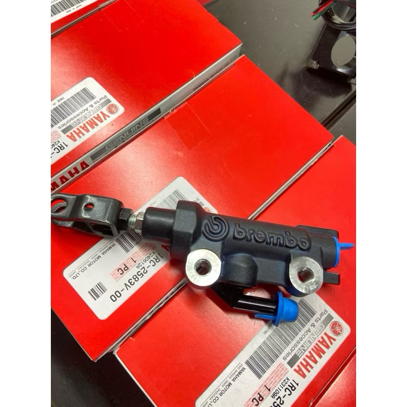 Jual MASTER REM BELAKANG BREMBO YAMAHA R1 PNP NINJA | Shopee Indonesia