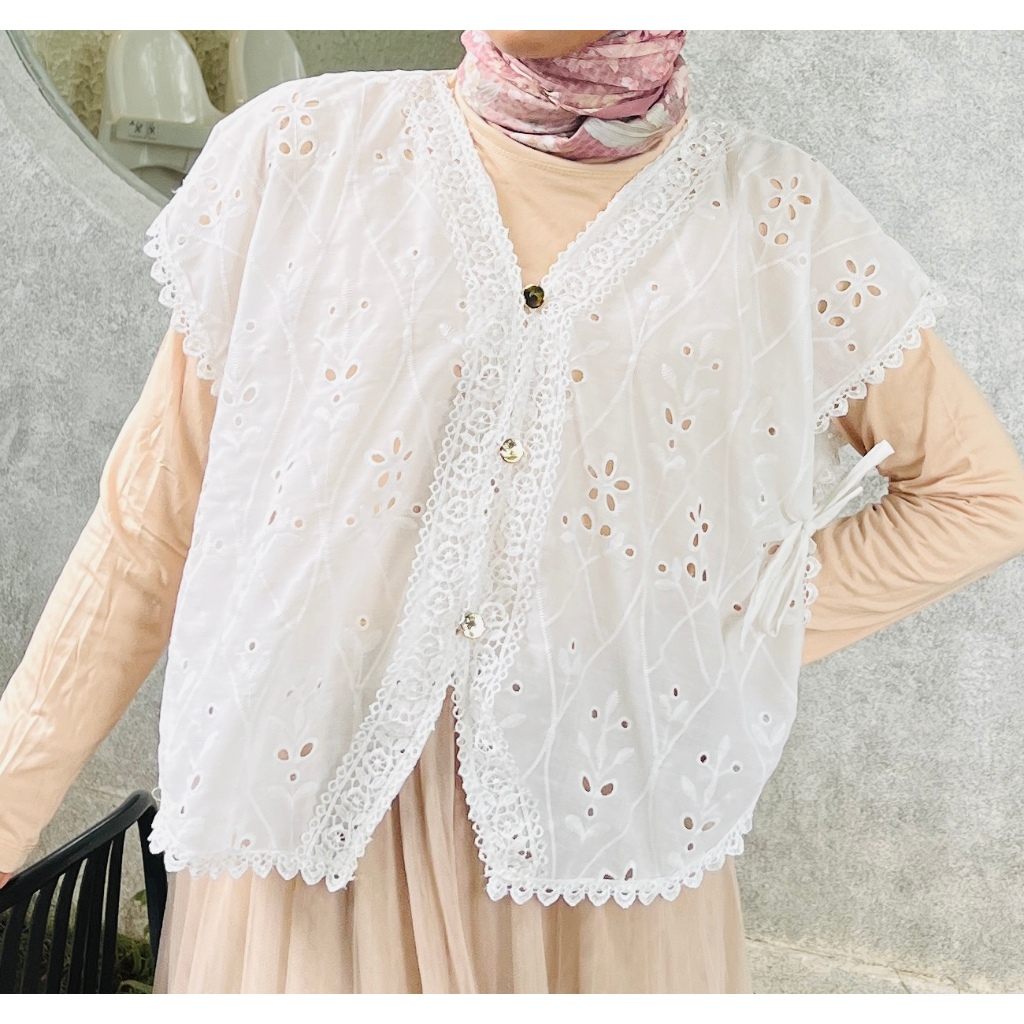 Jual AMEERA VEST OUTER BRUKAT ROMPI Atasan Wanita Outer Brukat | Shopee ...