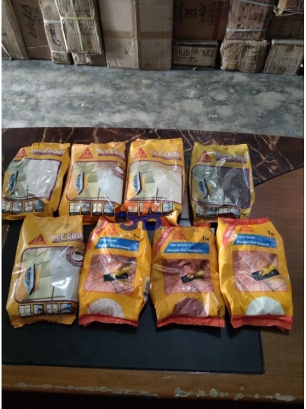 Jual Tepung sika pengisi nat keramik / tepung sika tile grout / pengisi ...