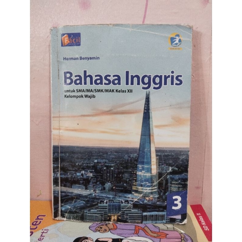 Jual buku bahasa Inggris kelas 12 XII 3 sma ma facil | Shopee Indonesia