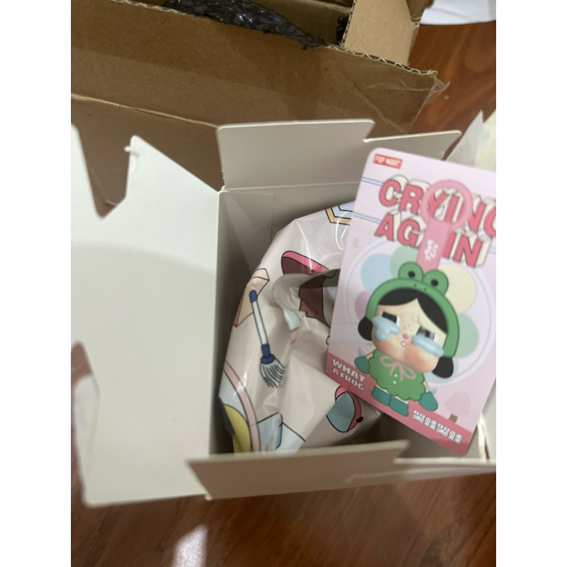 Jual MURAH!! UNDER 300K labubu Coca cola, labubu lechy berry Crying ...