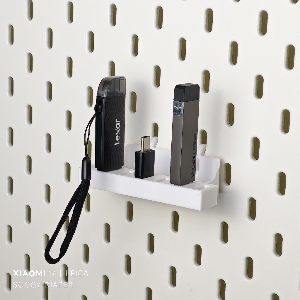 Jual Tempat Flashdisk USB Type A / Type C - aksesoris untuk pegboard ...