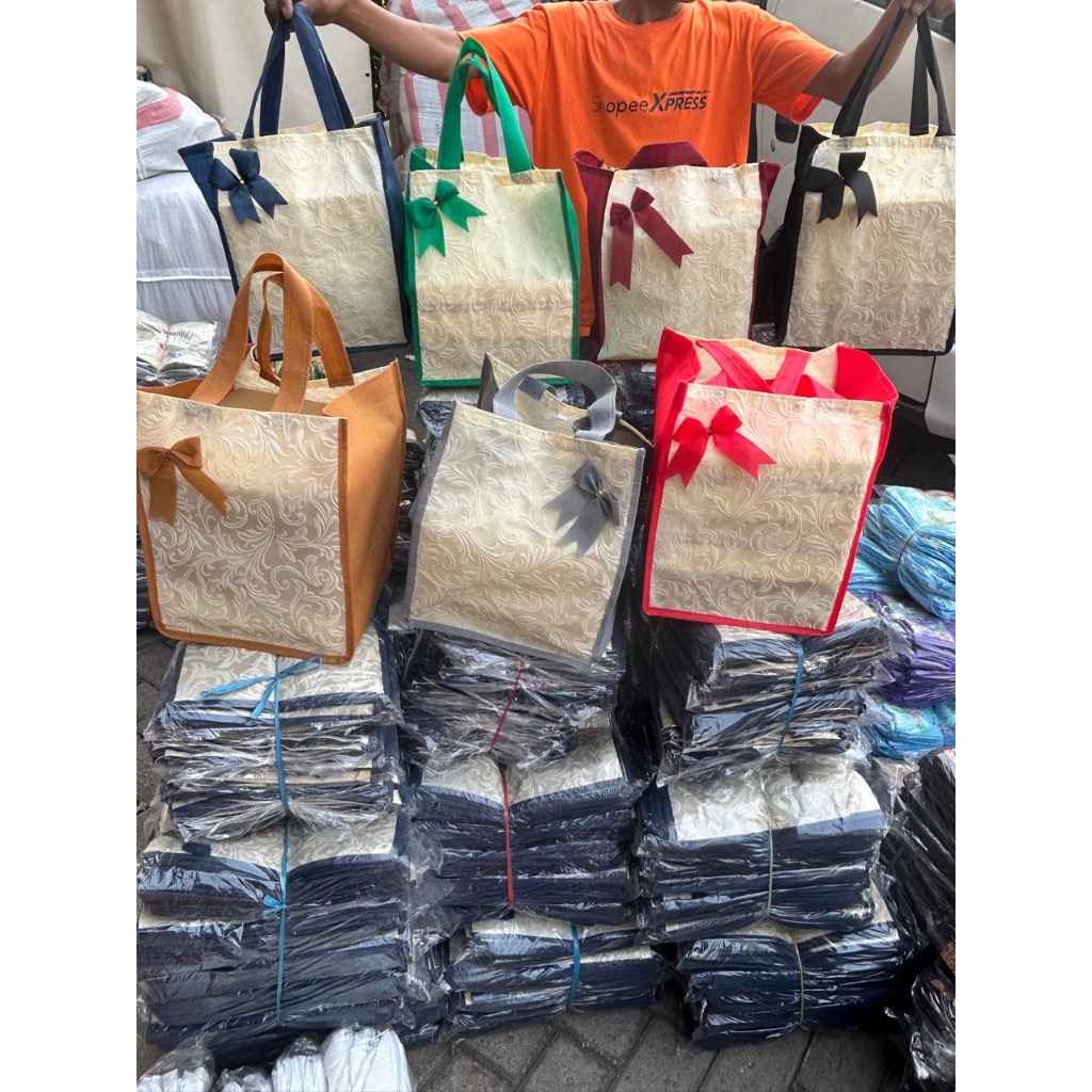 Jual TAS HAJATAN EMBOS KOMBINASI 22x22x30 -HARGA PER 5 LUSIN | Shopee ...