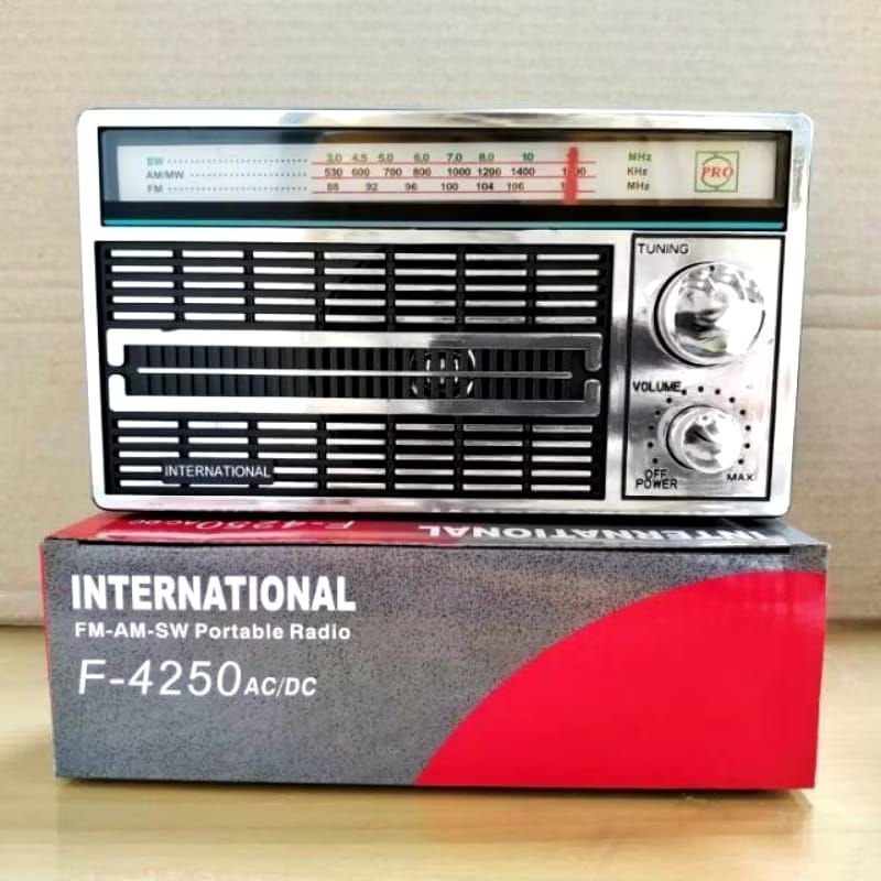 Jual Radio Jadul Radio Protabel Radio Bantrek Internasional F-4250 Dua ...