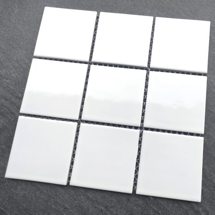 Jual Mosaic Kuda Laut Mass Granada 1100 Putih Glossy - Keramik Mozaik ...