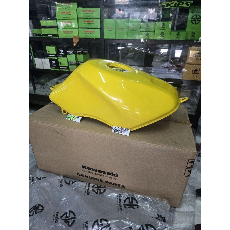 Jual TANGKI TENGKI BENSIN MINYAK BAHAN BAKAR TENGKI BENSIN NINJA RR OLD ...