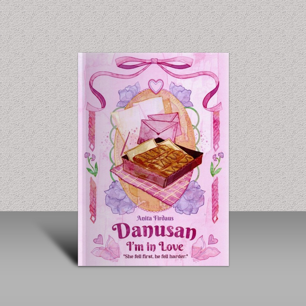 Jual Buku Novel - DANUSAN IM IN LOVE | Shopee Indonesia