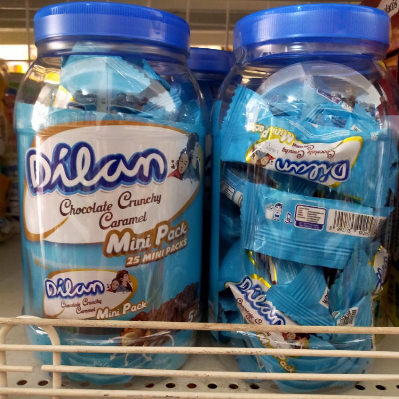 Jual Dilan chocolate crunchy mini pack 25 mini packs5in2Wafer roll isi ...