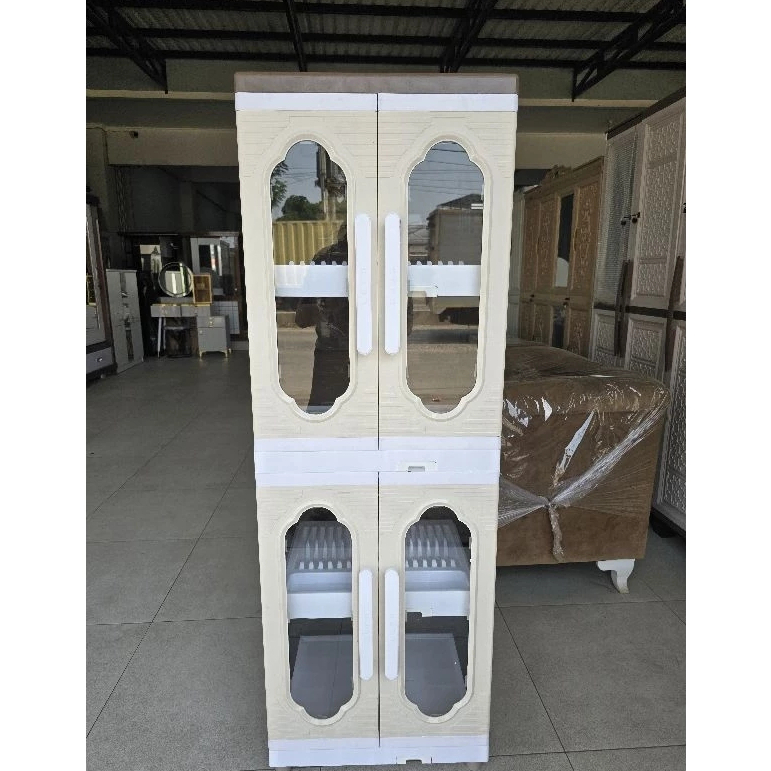 Jual CLUB RAK PIRING MINIMALIS MODERN TERTUTUP 4 SUSUN CLUB | Shopee ...